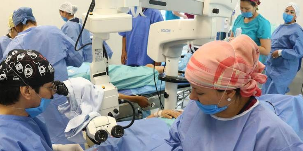 Adiós a los anteojos: Los últimos avances en cirugía LASIK